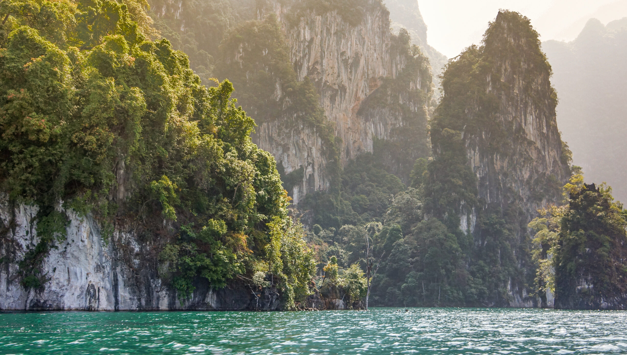 Antiteze thailandeze în Khao Sok - Amazing Thailand
